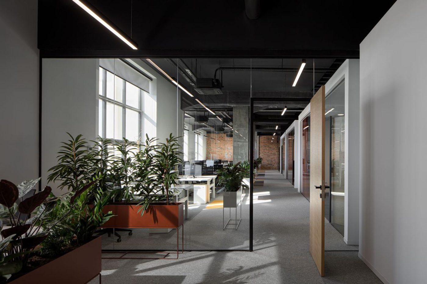 Dizajn kancelarije u 2023: Ovo su novi trendovi – GIR Store